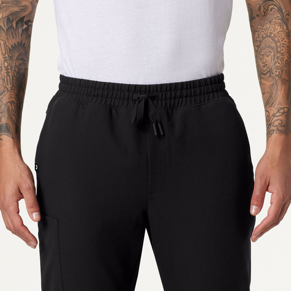 Rhodes Everyday Straight-Leg Scrub Pant - Black – JAANUU