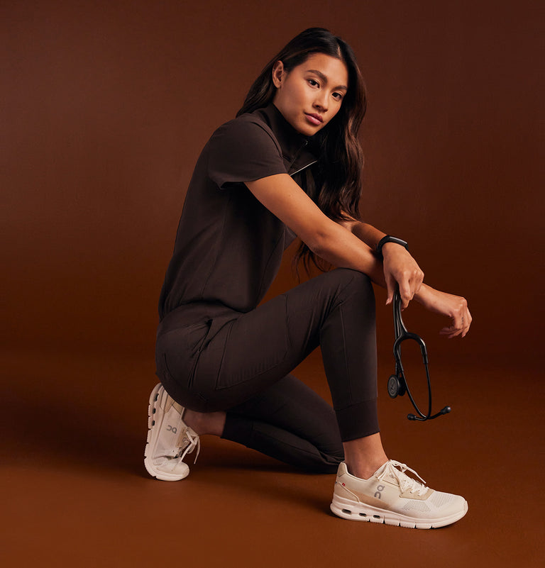 Performance Scrubs, Medical Apparel and Face Masks | Jaanuu