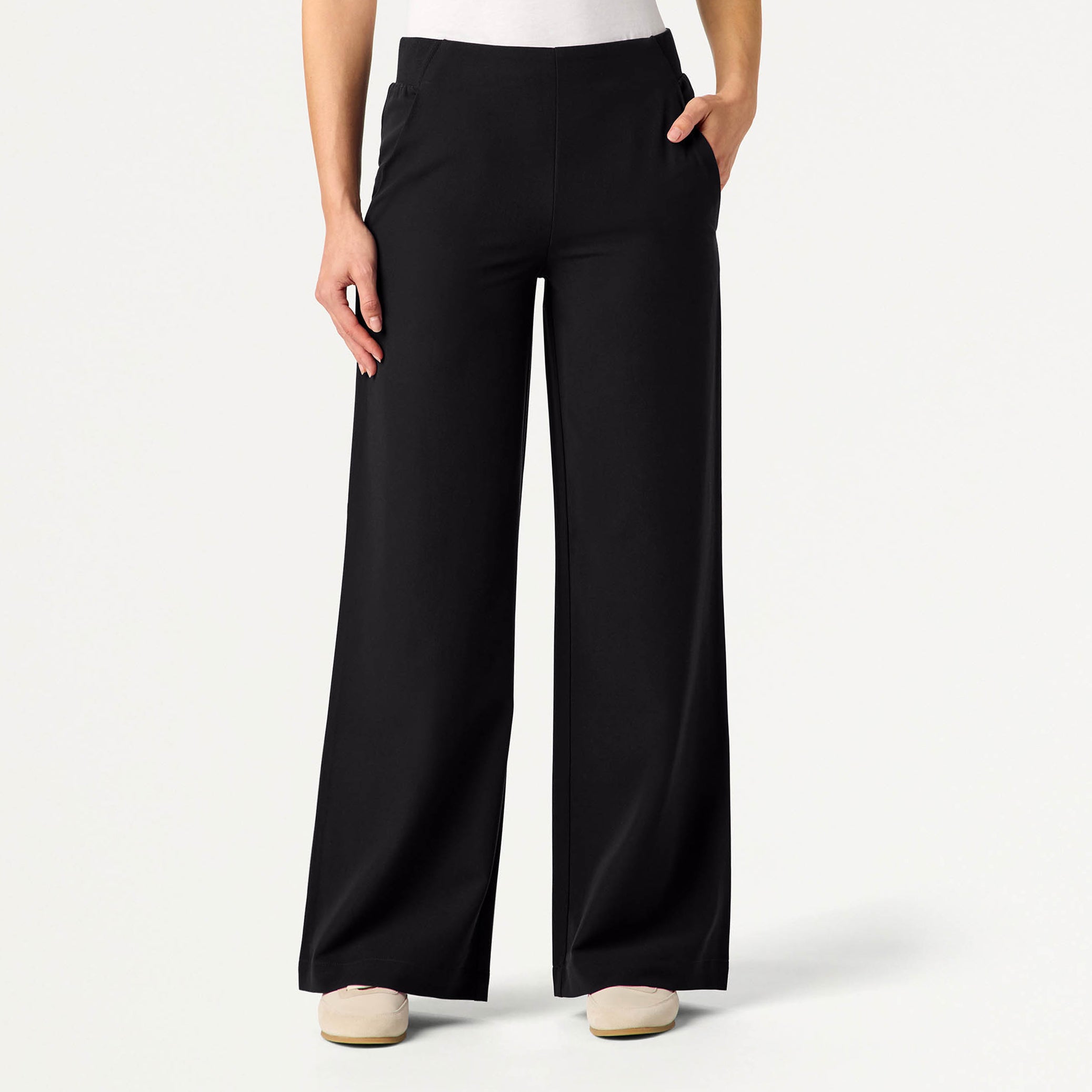 Modern Uniforms & Performance Scrubs | JAANUU