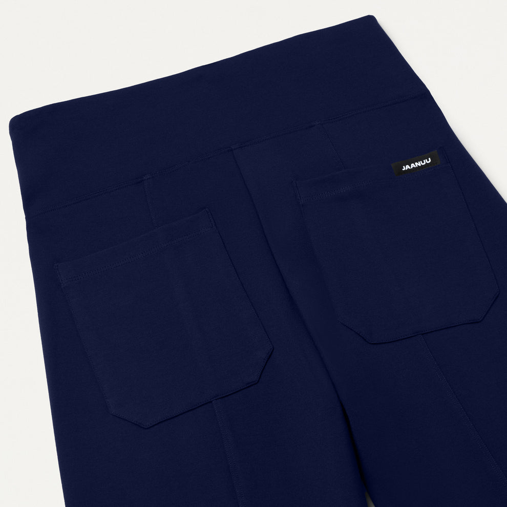 Ivy UltraSOFT™ Yoga Scrub Pant - Midnight Navy – JAANUU